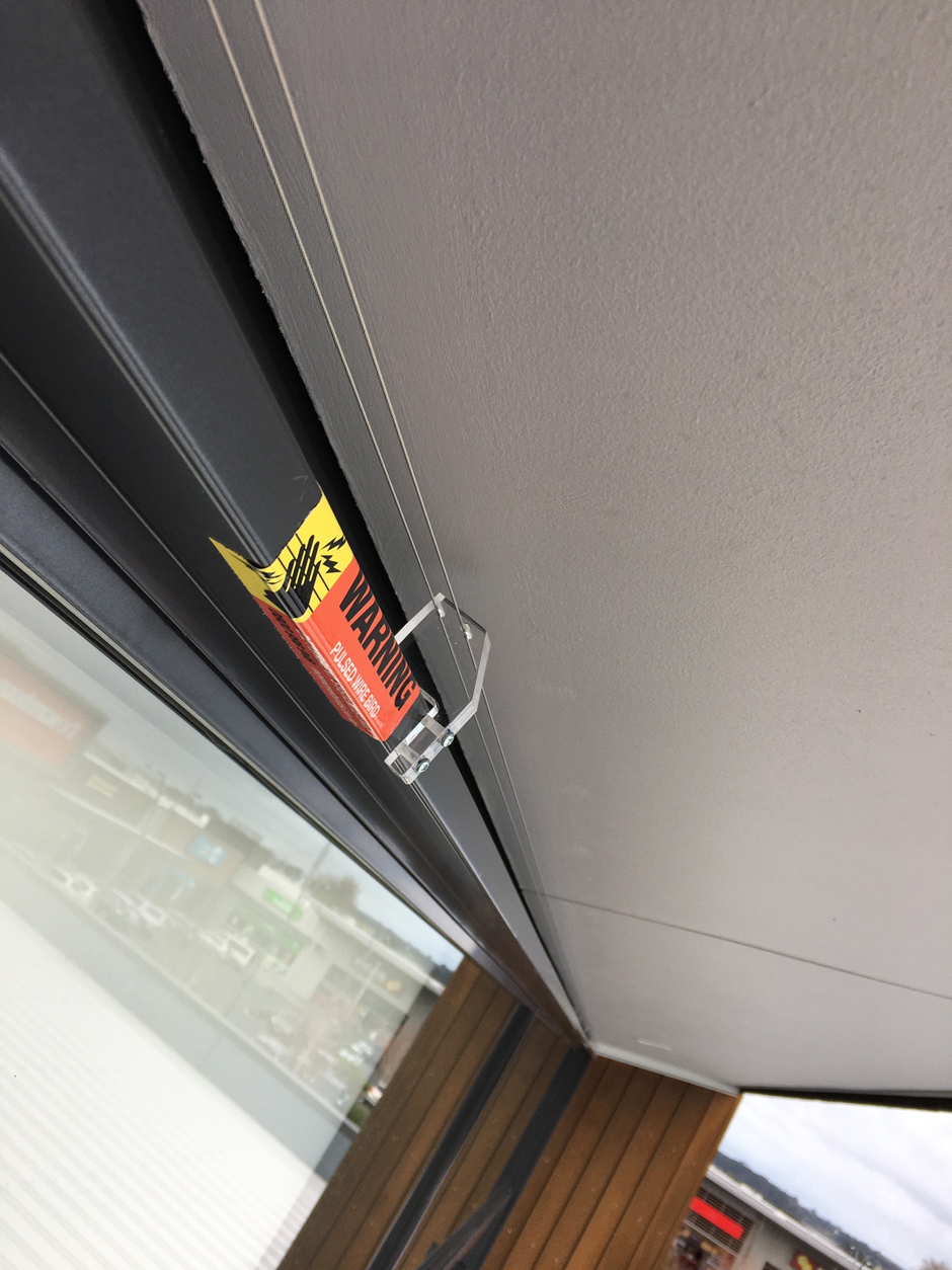 Pulse Wire Bird Deterrent System | No More Birds